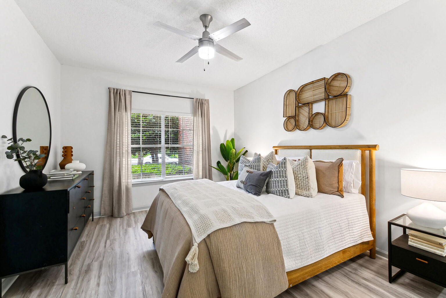 McDonough Apartments | Virtual Tours | Halston South Point